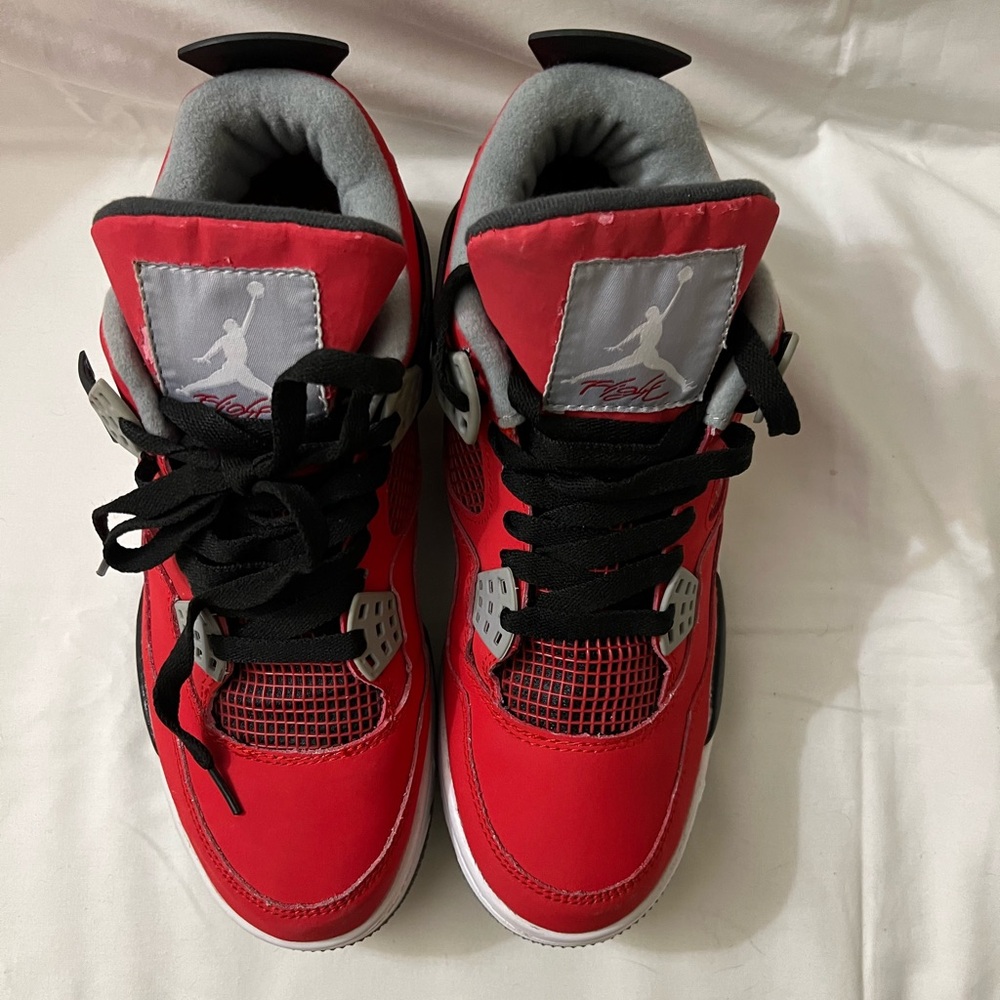 Nike Air Jordan 4 Red Toro Bravo - Gem